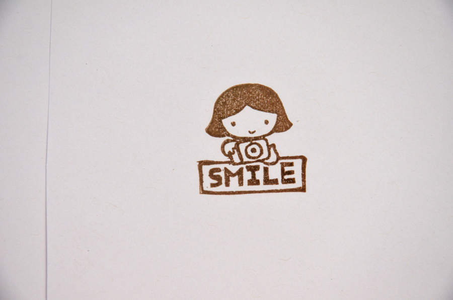 Hand Carved Rubber Stamp / Smile on Luulla